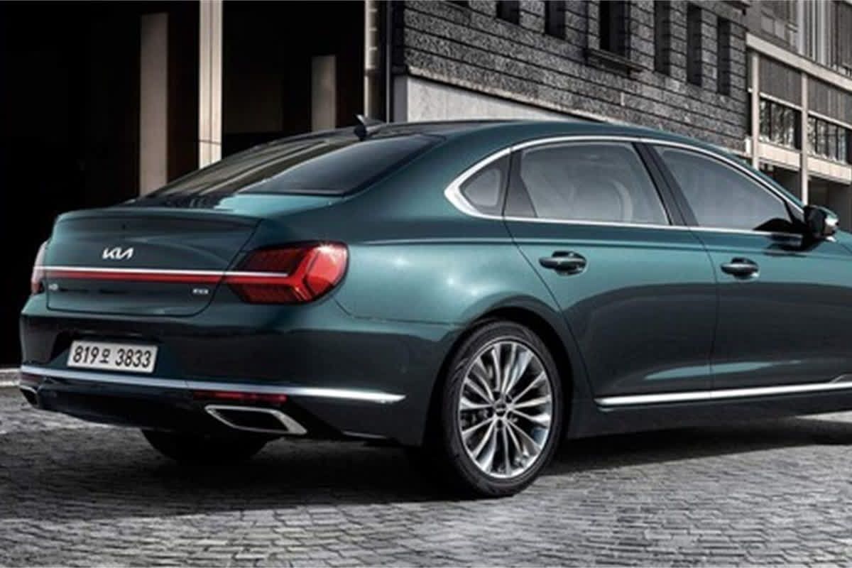 “K9 가격을 K7으로 만든다?!”기아, 2023년형 K9 모델 파격 할인