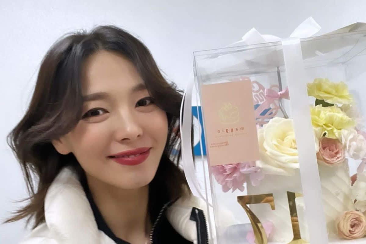 Top singer who married a missionary at age 24