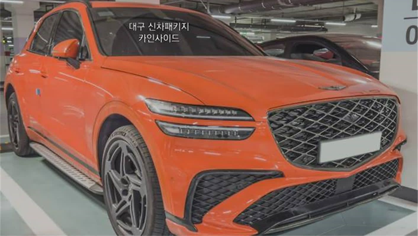 “Taxi Orange? How ridiculous? A more intense Genesis GV70 Magma”