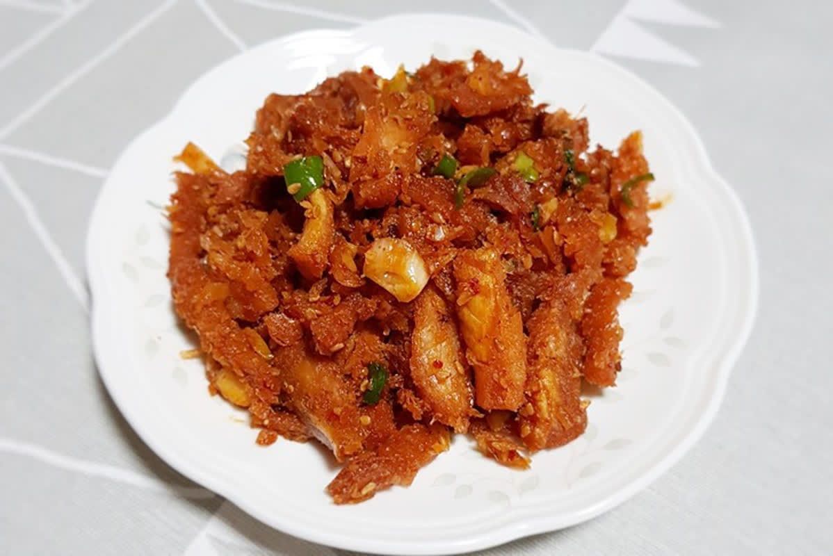 Stir-fried pollack roe, a strong guardian of our family's health