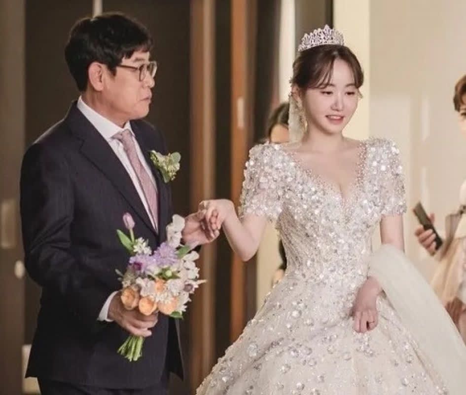 Lee Gyeong-gyu lehnte die Heirat seiner Tochter ab und sagte, eine ...